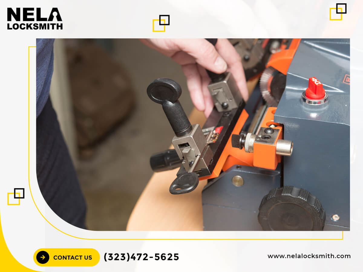 Car Key Replacement Los Angeles For A Damage Free